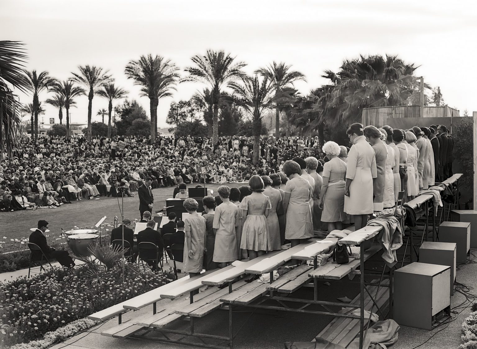 Authors present 80-year history of Mesa Easter Pageant - MesaTemple.org